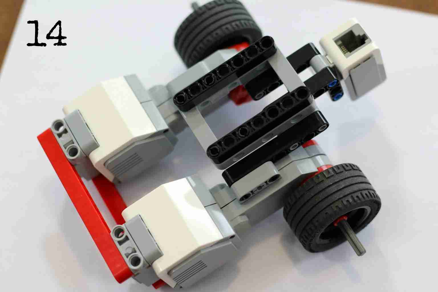 How to Build a Simple EV3 Robot - Blog, She Wrote