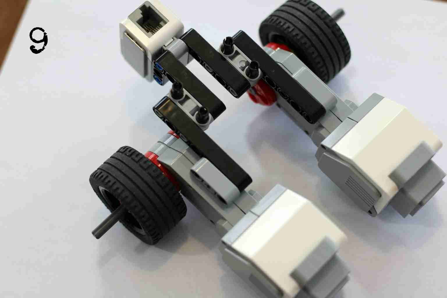 How to Build a Simple EV3 Robot - Blog, She Wrote